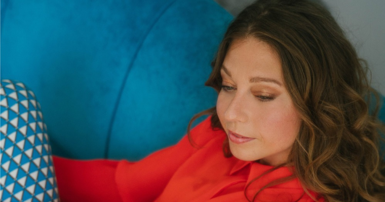 Andréane Le May - Par la fenêtre
