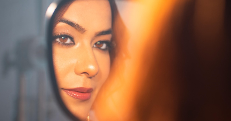 Mitika Kanwar's new single 'jhalle aa' is out now.