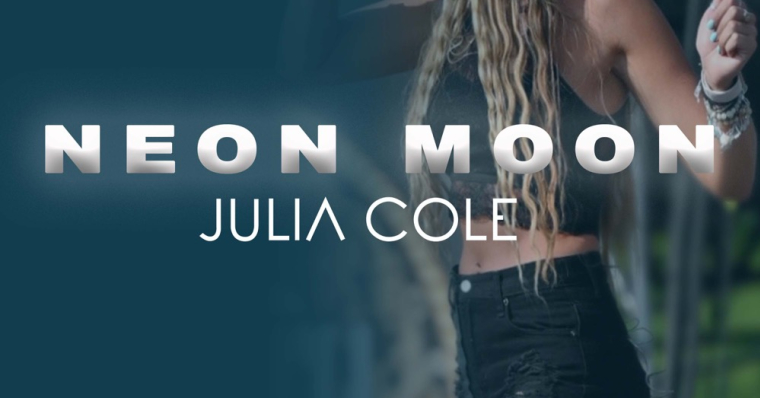 Julia Cole - Neon Moon (Cover)