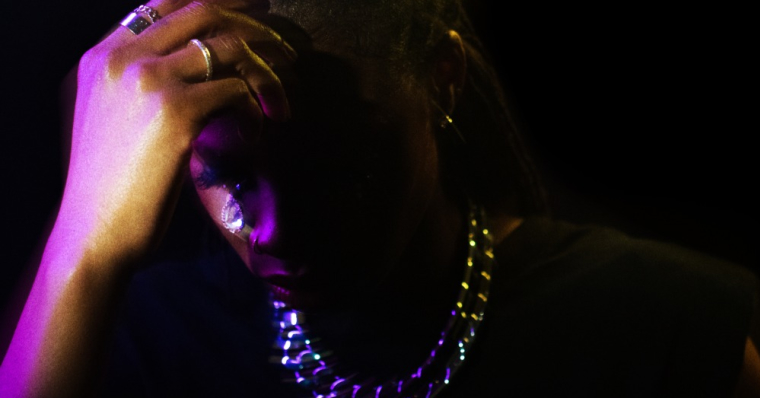 Haviah Mighty - Crying Crystals