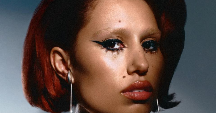 Follow RAYE on Spotify
